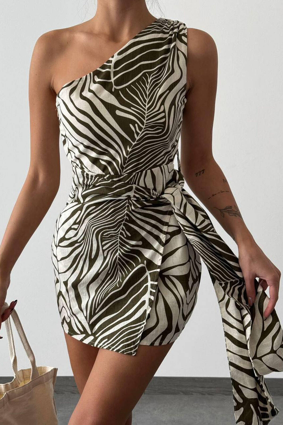 TWO COLORS SHORT DRESS GREEN-CREAM/JESHILE-KREM DRESS KLAUDIO FASHION ...