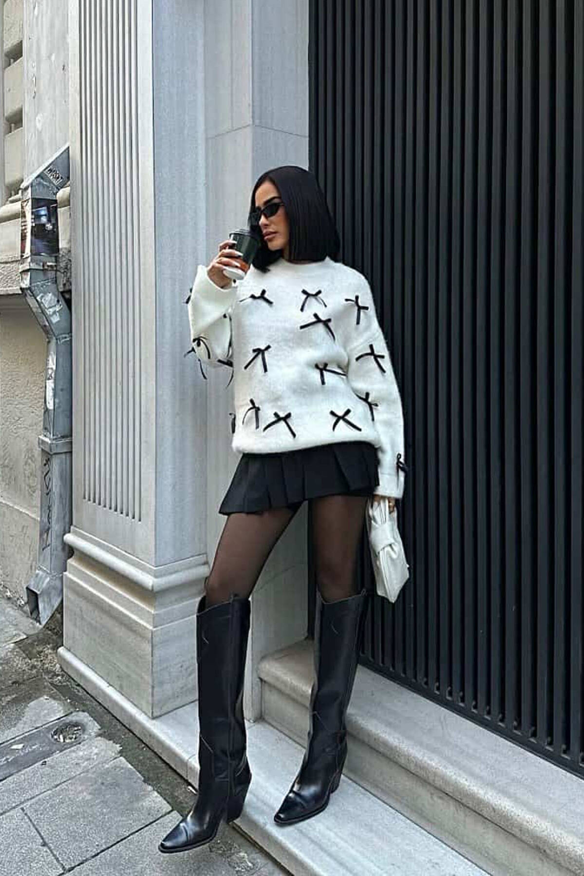 Ribbon Details One Color Women Sweater White E Bardhe Sweater Klaudio Fashion So 1351