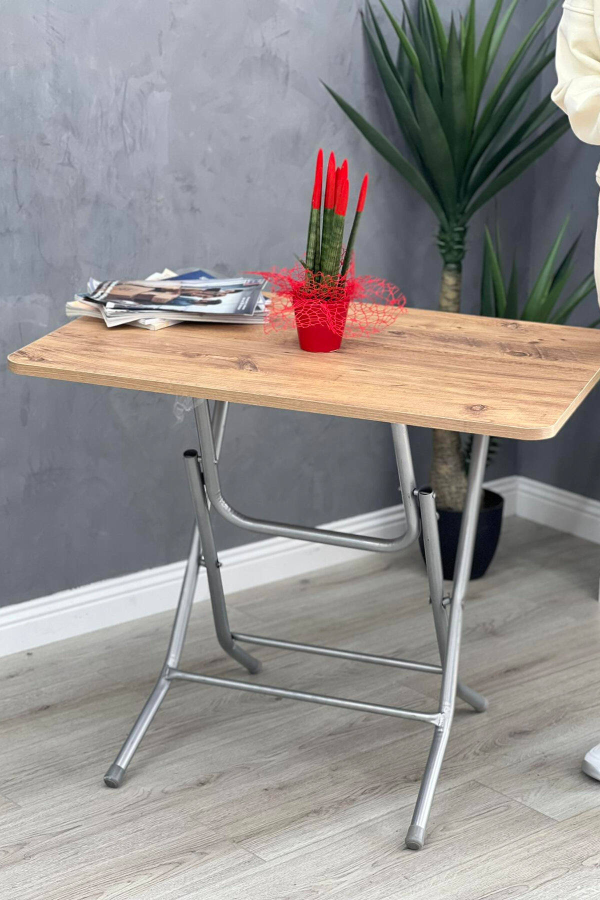 WOODEN SIMPLE FOLDING TABLE LIGHT BROWN FOLDING TABLES OY-60X90