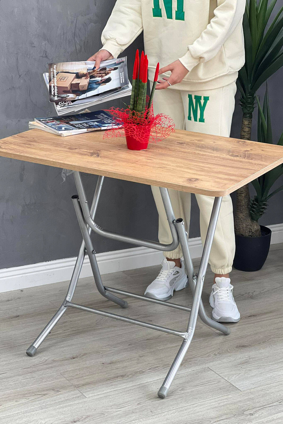 WOODEN SIMPLE FOLDING TABLE LIGHT BROWN FOLDING TABLES OY-60X90